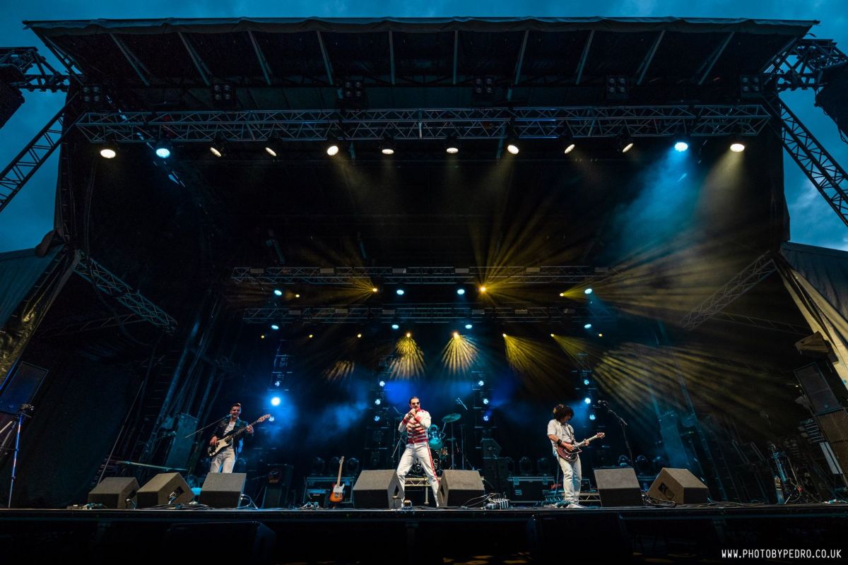 Magic Queen - the most exciting Queen tribute band in Europe